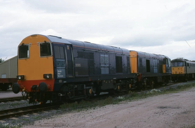 ORIGINAL RAILWAY SLIDE Class 20 20305 at Crewe Electric 10.01 £2.00 ...