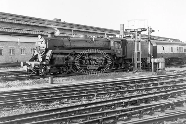PHOTO BRITISH RAILWAYS Steam Locomotive 73084 BR Standard 5 4-6-0 ...
