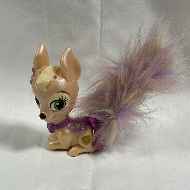 PAIR OF Disney Princess: Palace Pets Figures Figurines Collectible $9. ...