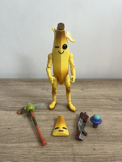 FORTNITE LEGENDARY SERIES 1 PEELY 7” Action Figure + Accessories ...