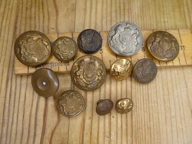 WW1 ERA BRITISH Army General Service Buttons with Kings Crown ...