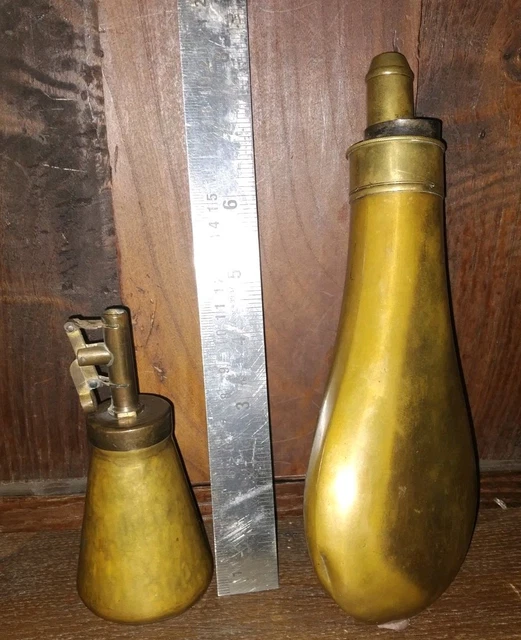 UNUSUAL FLINTLOCK MUSKET And Pistol Powder-shot Flasks 1 Copper ...