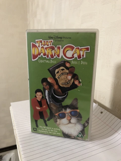 THAT DARN CAT - Film/Movie - VHS Tape - Walt Disney Pictures ...