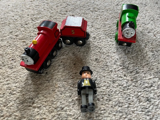 BRIO WOODEN THOMAS The Tank Engine And Fat Controller £12.00 - PicClick UK