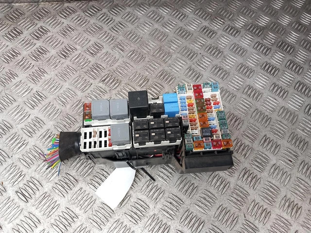 FORD TRANSIT CUSTOM Mk8 Fuse Box 2.0L Diesel JK2T14401FH 2019 £75.00 ...