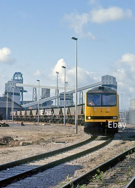 ORIGINAL 35MM COLOUR slide Diesel loco Class 60 no.60066 +rights for ...