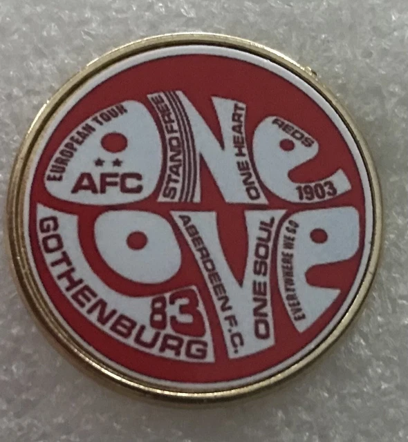 ABERDEEN FC 1 Love/83 G/Burg Pin Badge Gilt-Metal Mount Clear View Dome ...
