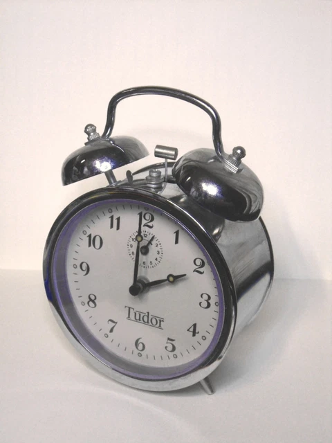 VINTAGE TUDOR MECHANICAL Wind-Up Alarm Clock - Small repair Needed [c8 ...