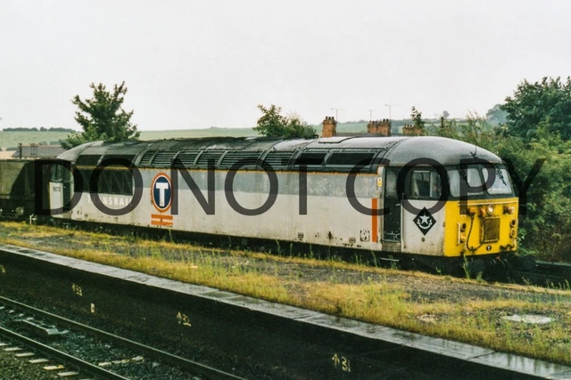 UK DIESEL TRAIN Railway Photograph Of Class 56 56072 Loco. Rm56-352 £1. ...
