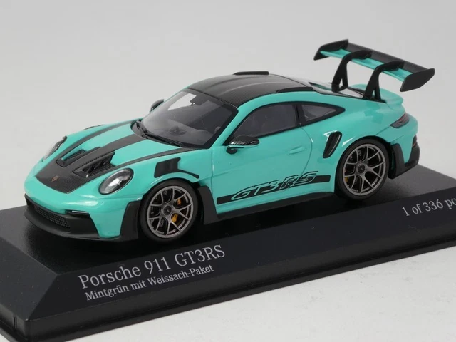 MINICHAMPS PORSCHE 911 (992) GT3 RS Vert Weissach Package 2023 1/43 410062109 EUR 71,60 ...