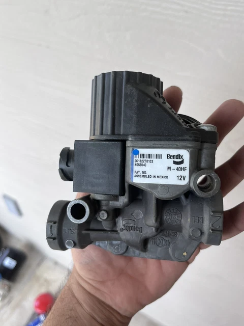 GENUINE BENDIX K056040 Abs Modulator Valve 12V M-40Hf $200.00 - PicClick
