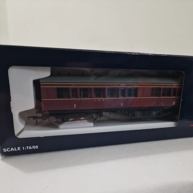 BACHMANN COACH 34-252 57ft Corridor 1st/3rd Maroon LMS £19.99 - PicClick UK