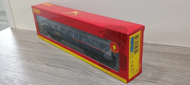 HORNBY R40147 MK4 DVT '82225' GNER Livery. Interior Lights. DCC Ready ...