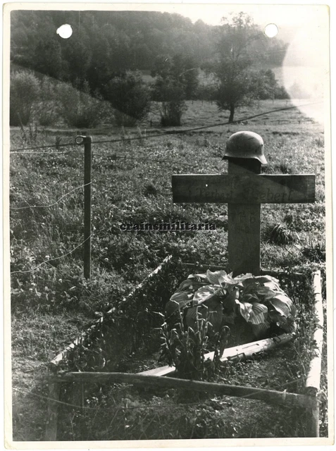 ORIG. RIESEN FOTO Grab ^^ Polizei Soldat in LES ISLETTES Meuse ...