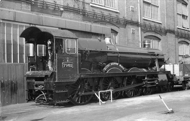 PHOTOGRAPH GWR 7902 Eaton Mascot Hall Steam Locomotive Swindon Works ...