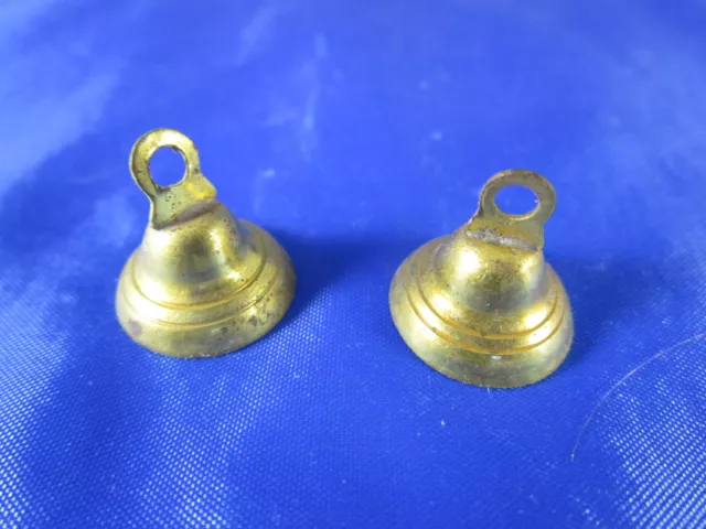 2 KLEINE MESSING Glöckchen Glocke für Puppenstube Kaufladen Teddy ...