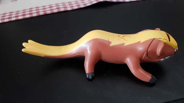 SORPRESA VINTAGE MC Donald's Happy Meal Figura Yungoos Pokemon Top Rar ...