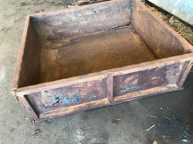 METAL TIPPING BODY with tail gate X Kubota RTV 900 / D902......£220+VAT ...