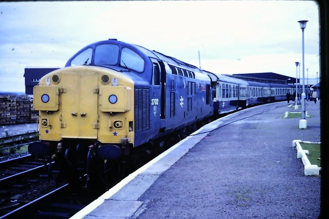 ORIGINAL 35MM Colour Slide Class 37 37012 Mallaig Dtd 12/6/1982 ...