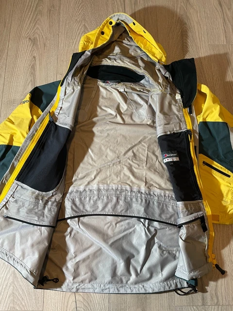 90S VINTAGE BERGHAUS TRANGO Extreme Goretex Jacket Yellow Men’s Extra ...