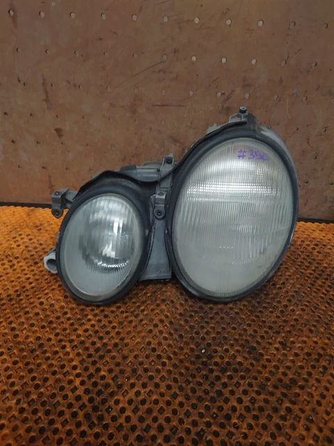 MERCEDES CLK HEADLIGHT W208 Passenger Side Headlight A2088200361 £50.00 ...