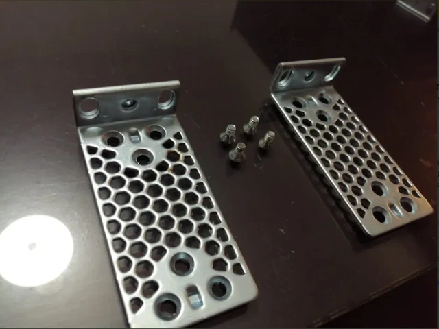 CISCO CATALYST 3850 Series Rack-KIT-T1 Rack Mount RCKMNT-1RU-2KX ...