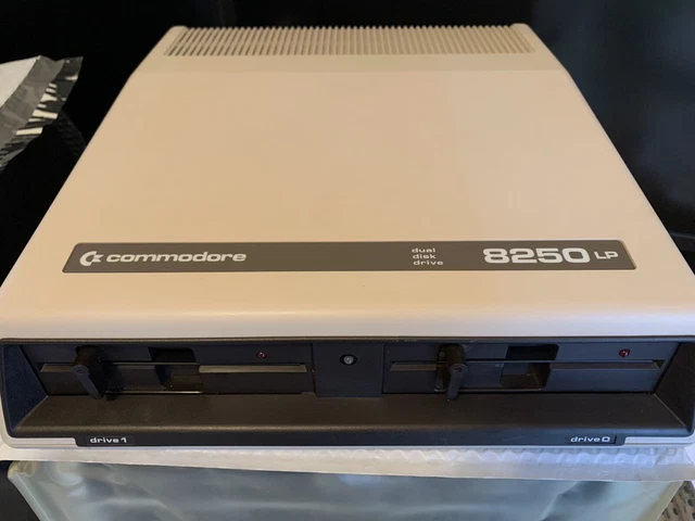 COMMODORE 8250LP DUAL doppelseitiges Festplattenlaufwerk für CBM PET ...