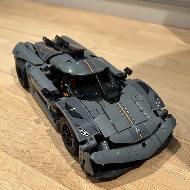 LEGO TECHNIC: KOENIGSEGG Jesko Absolut Grey Hypercar (42173) £20.99 ...