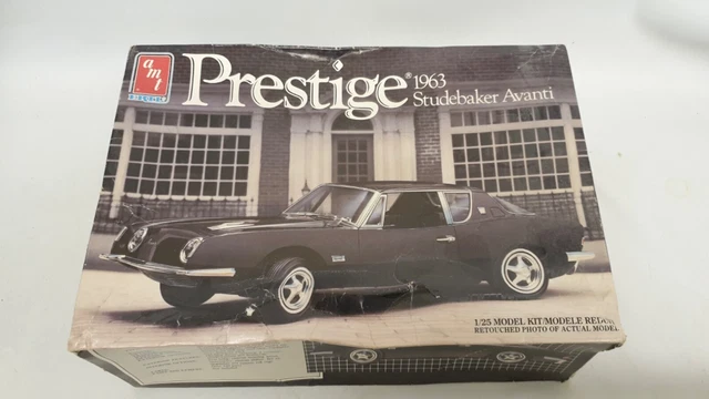 AMT 1:25TH SCALE 1963 Studebaker Avanti Model Kit £26.99 - PicClick UK