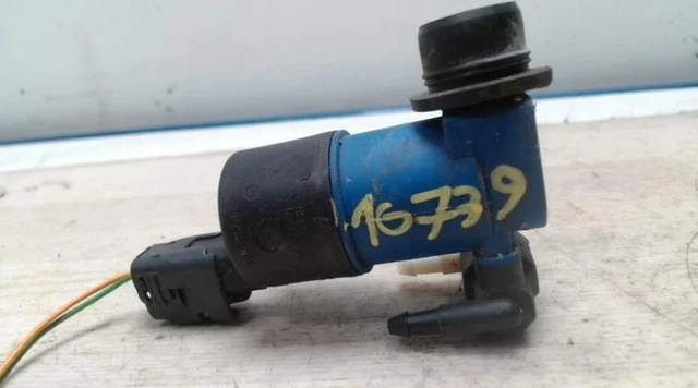 POMPE LAVE GLACE avant RENAULT CLIO 4 PHASE 1 BREAK 8200316568 EUR 18 ...