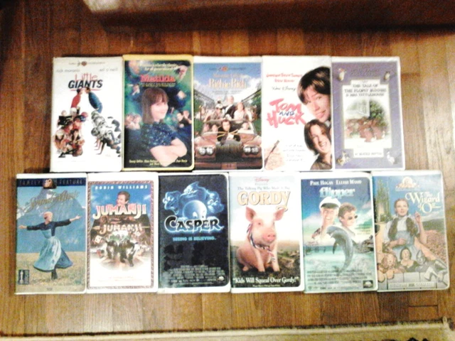 LOT OF 11 Children's/Family VHS Tapes in Clamshell Cases, Wizard of Oz ...