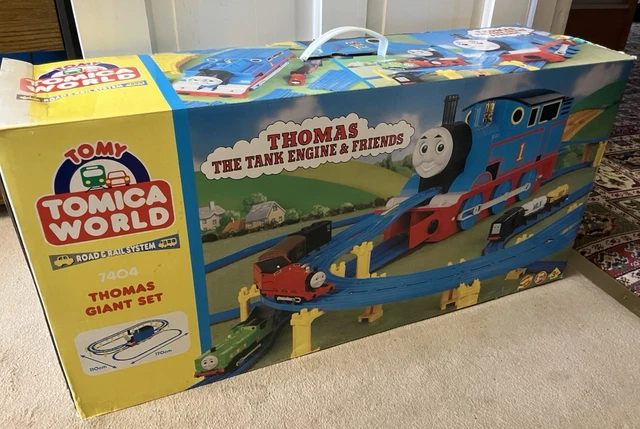 TOMY TOMICA WORLD Thomas The Tank Engine Giant Set 7404 Rare 1998 ...