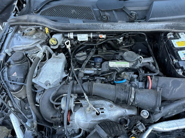 2018 MERCEDES BENZ Cla C117 1.6 Petrol Engine Bare 270.910 Om270.910 ...