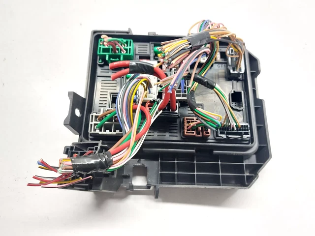 DACIA SANDERO MK3 2022 Bcm Body Control Module Ecu 284B76520R £59.99 ...