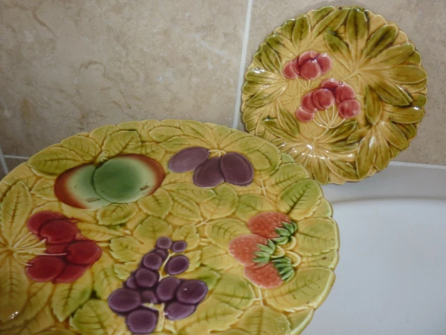 1920-50'S SARREGUEMINE MAJOLICA Pottery 30 +19Cm Plates With Fruit ...