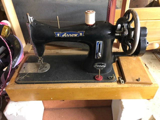 VINTAGE 1950'S ( ARROW ) SEWING MACHINE £80.00 - PicClick UK