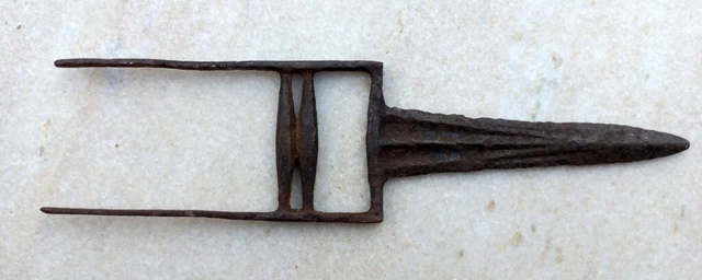 ANTIQUE OLD RARE Hand Forged Indo Mughal Iron Katar Sword Dagger Tiger ...