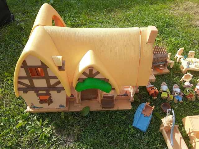 MAISON CHAUMIERE DISNEY Blanche Neige 7 Nains Masure Accessoire Poupee ...