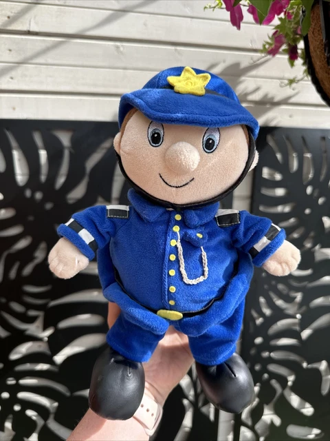 NODDY AND FRIENDS Blytons Toyland Mr Plod Plush 11.5” tall blue play by ...