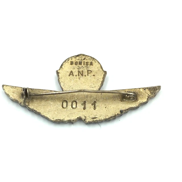 F7O) BEL INSIGNE militaire étranger de parachutiste Paratroopers n°8 ...