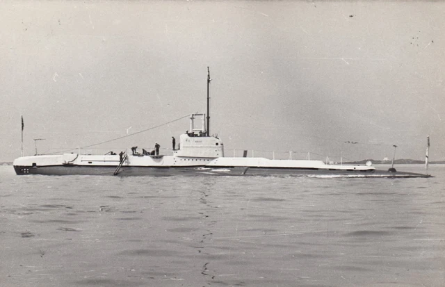 ORIGINAL PHOTOGRAPH ROYAL Navy. HMS "Oxley" Submarine. Sunk by HMS ...