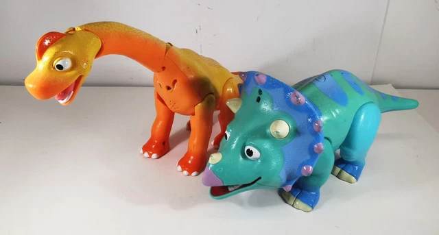 DINOSAUR TRAIN NED Brachiosaurus And Tank Triceratops Interactive Toy ...