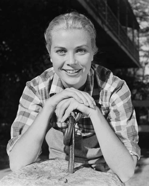 GRACE KELLY US actress circa 1955 Old Movie Photo 1 EUR 5,70 - PicClick FR