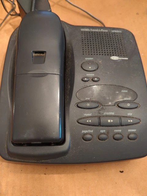 VINTAGE EARLY 2000S Uniden 900 MHz Black Cordless Phone / Answering ...