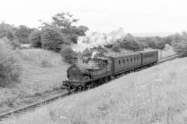 PHOTO BRITISH RAILWAYS Steam Locomotive Class H 31519 at near Brasted ...
