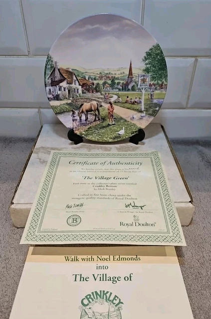 ROYAL DOULTON CRINKLEY Bottom The Village Green Collectors Plate COA ...