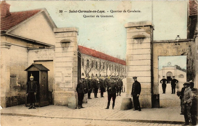 CPA ST-GERMAIN-EN-LAYE - Quartier de Cavalerie - Quartier de Gramont ...