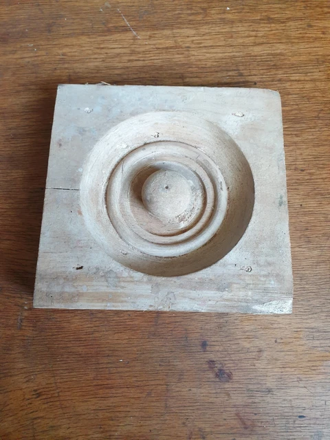 OLD VICTORIAN WOOD roundel/corner/block from around old door frame 13 ...