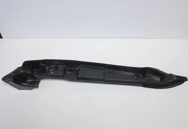 AUDI Q5 SQ5 original fender end plate wheelhouse seal right 8R0821112C ...
