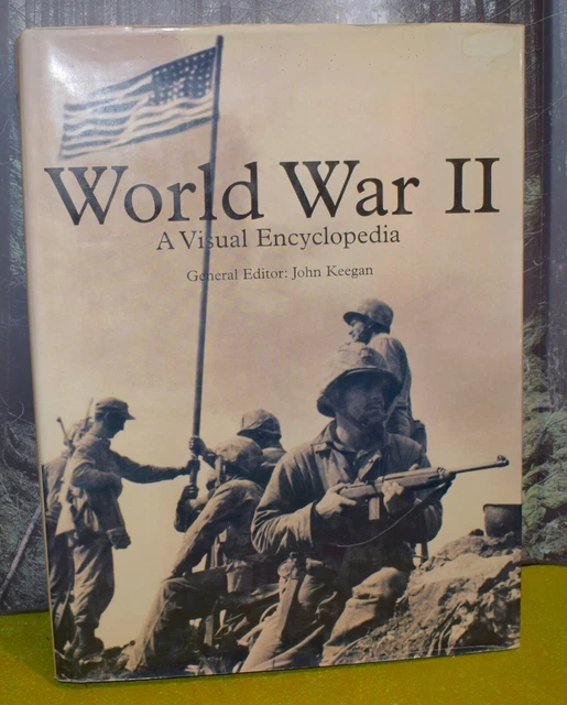 WW II BOOK World War Ii A Visual Encyclopedia John Keegan EUR 9,52 ...